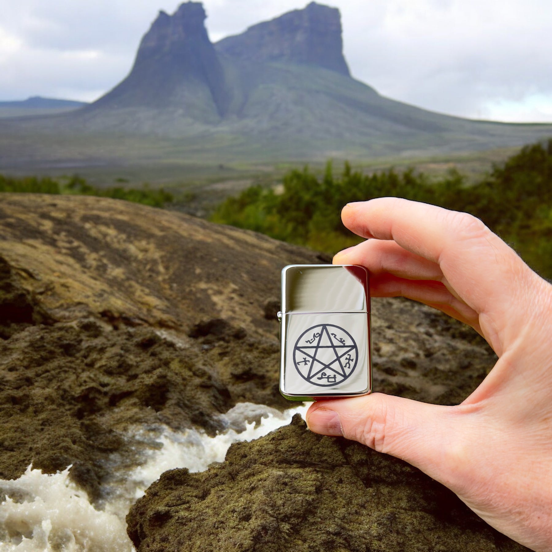 Lighter - Demon Trap High Polish – HipFlaskPlus